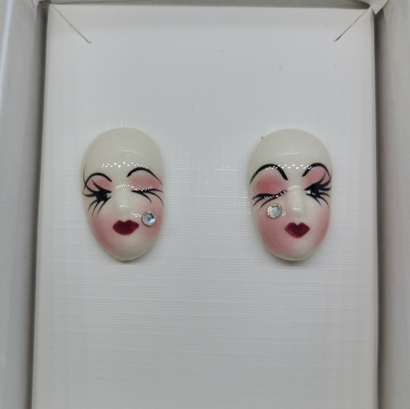 Fancy Faces | Jewelry | Vintage Fancy Faces Hand Painted Porcelian ...